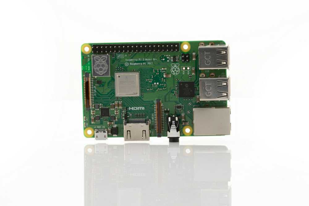Raspberry Pi 3 Model B 1GB, žema kaina | Varle.lt