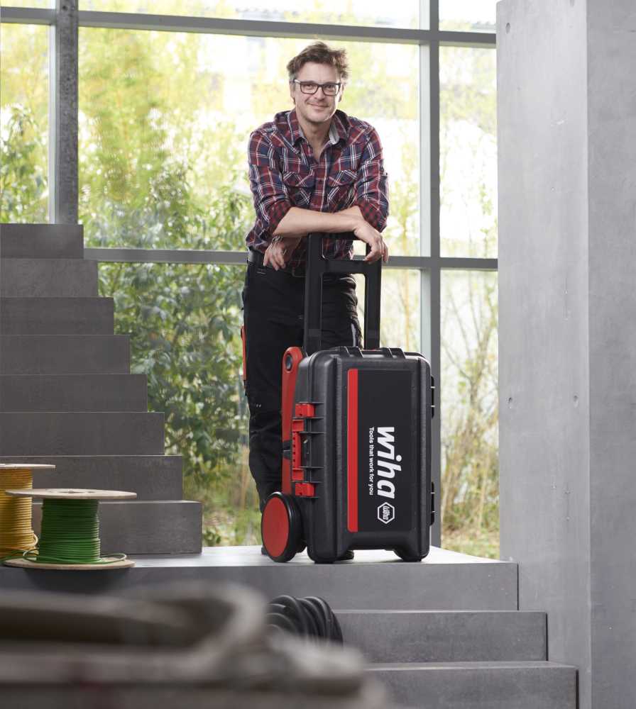 Įrankių rinkinys WIHA XXL 4 electric su lagaminu (80 vnt.), modelis - 45734, žema kaina | Varle.lt