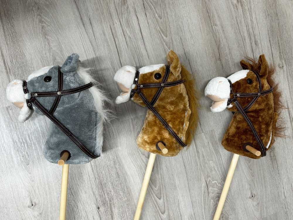 Medinis „Hobby Horse“ arklys vaikams su garso efektais, rudas, žema ...