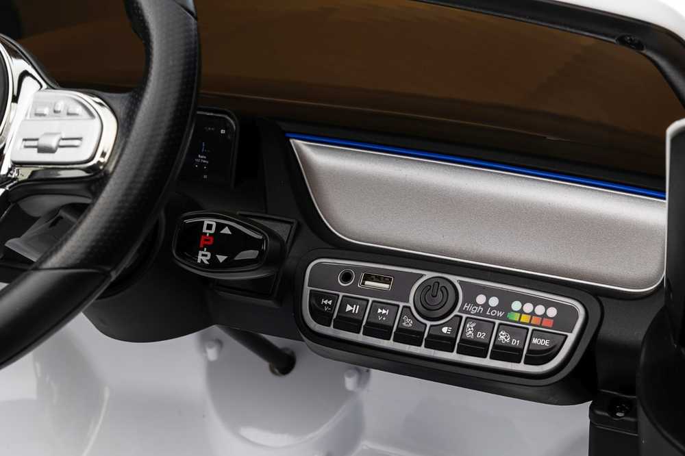 Vienvietis elektrinis džipas vaikams Mercedes Benz EQA 250, baltas ...
