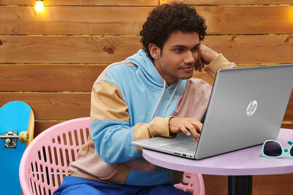 Hewlett Packard (HP) Nešiojamas Kompiuteris - HP I5-1335U 17,3" FHD IPS ...