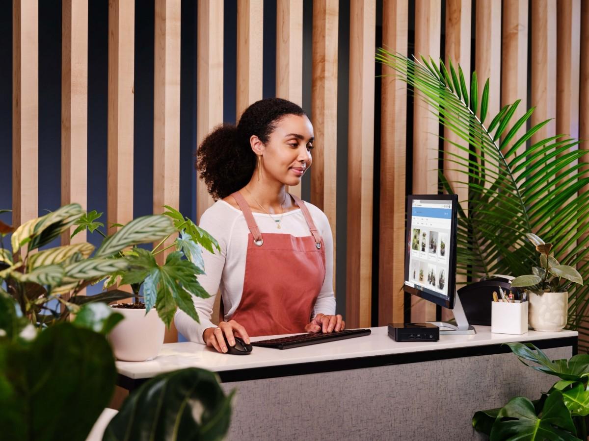 INTEL NUC RNUC12WSHI50002 Core i5-1240P Tall Kit, modelis ...