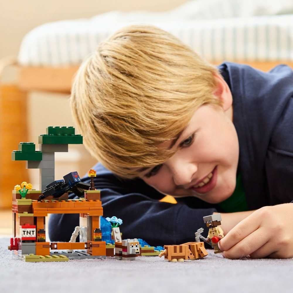 LEGO® Minecraft Kasyklos tyrinėjimas su šarvuočiu (21269), modelis ...