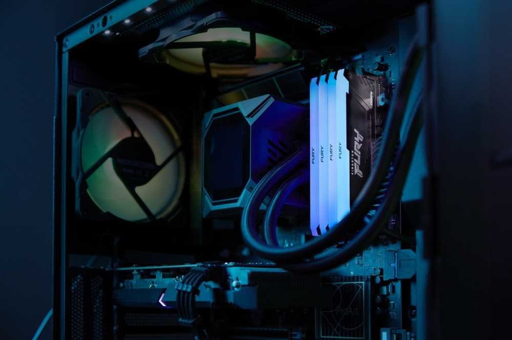 RAM Kingston Atmintis DDR4 Fury Beast RGB 128GB(4*32GB) / 3600 CL18 ...