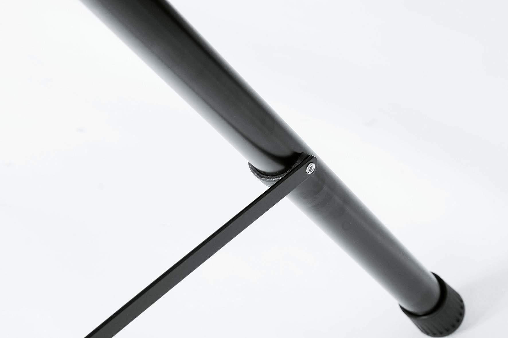 Konig & Meyer Stovas kolonėlei K&M 21435 juodas, modelis - 21435-009-55, žema kaina | Varle.lt