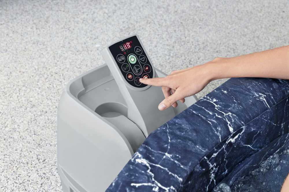 Bestway Lay-Z-Spa Toronto ThermaCore Smart Airjet Plus 7 sūkurinė vonia ...