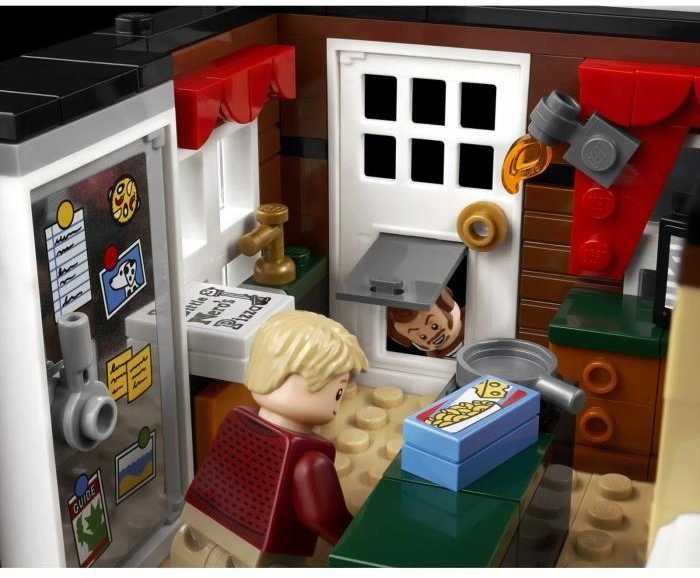 LEGO Ideas - Vienas Namuose (21330), modelis - 21330, žema kaina | Varle.lt