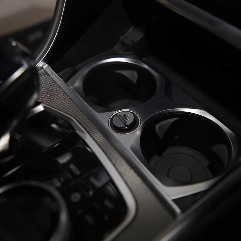 Puro Elektrik Puro Mini 20W USB-C automobilinis įkroviklis juodos ...