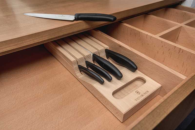 VICTORINOX SWISS CLASSIC peilių laikiklis stalčiuje, buko mediena, žema ...