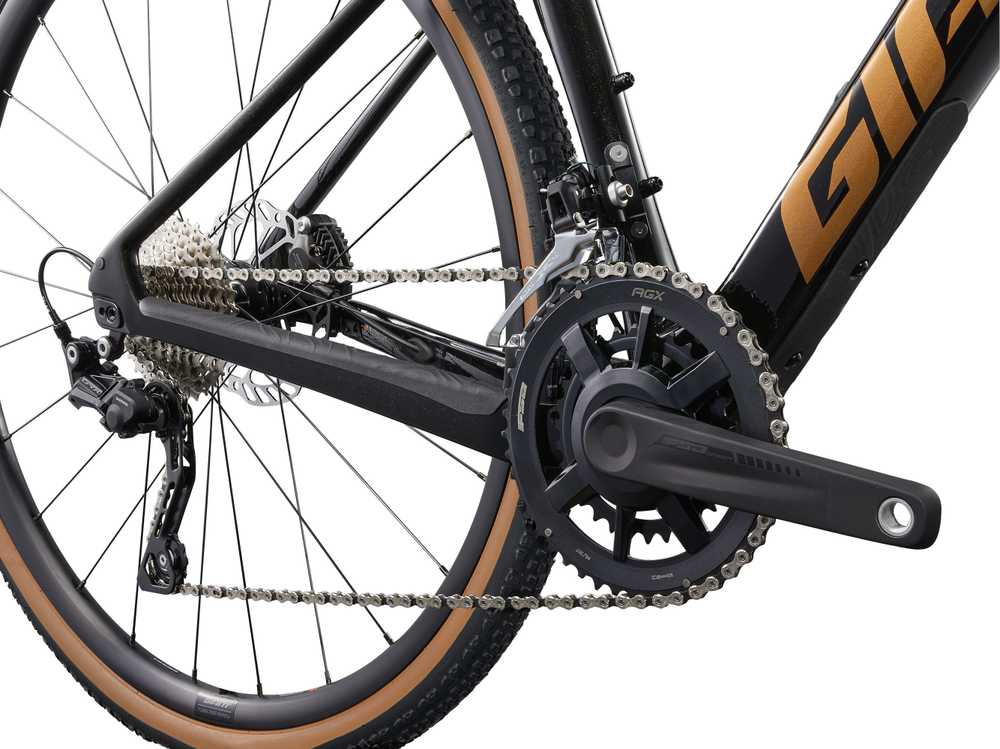 Žvyro dviratis Giant Revolt Advanced 3 Panther (2025 m), žema kaina | Varle.lt