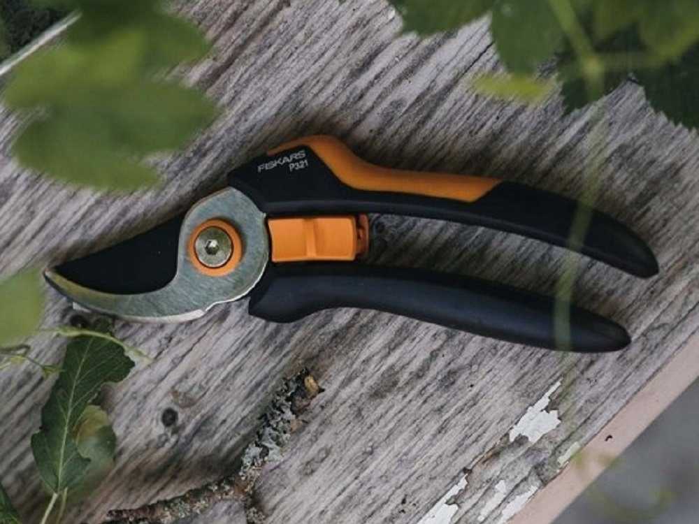 Sekatorius solid fiskars rankinės sodo žirklės šakoms sodo priežiūrai ...