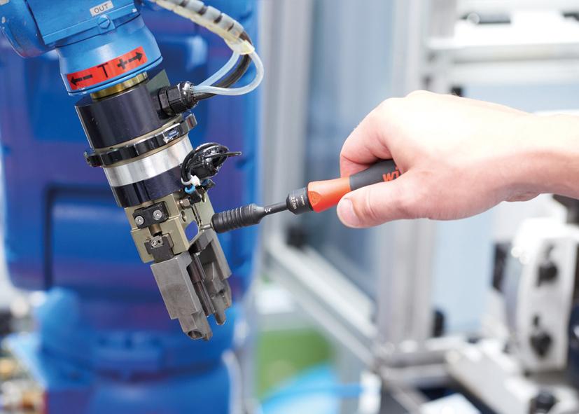 Rankena atsuktuvui Wiha TorqueFix; HEX4; 112 mm, modelis - WH-26047, žema kaina | Varle.lt