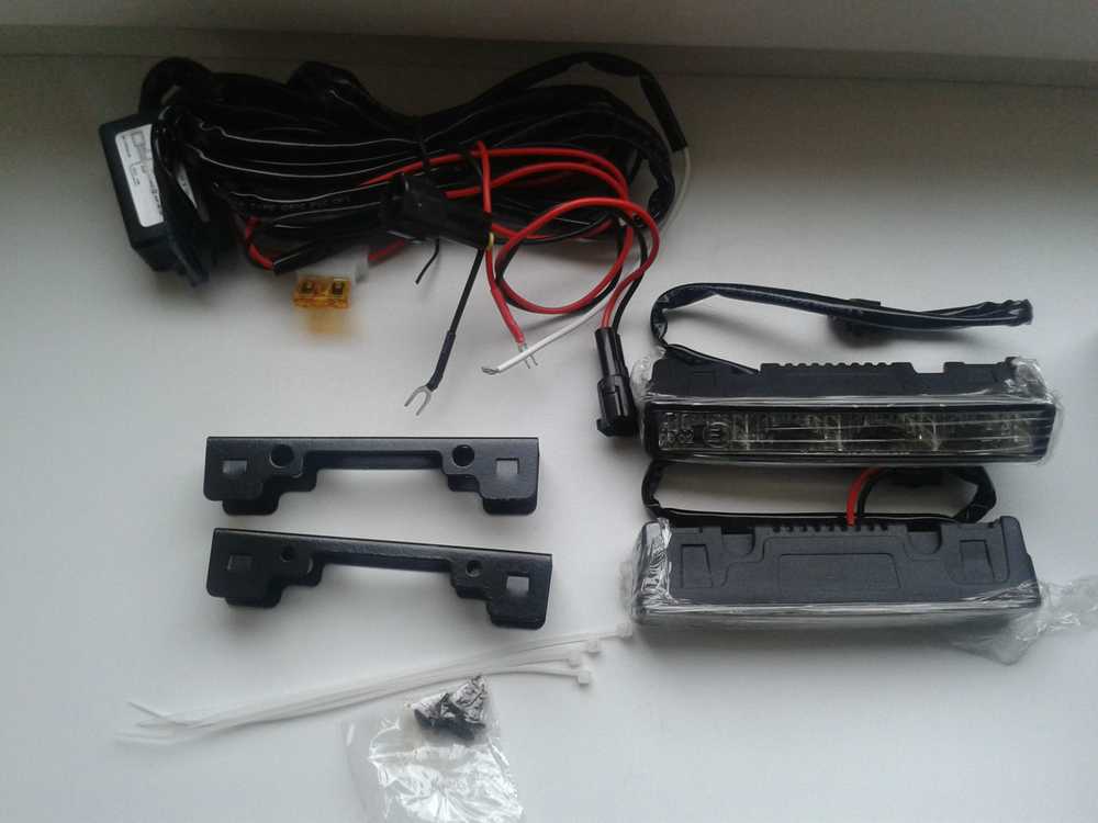 M-TECH LED Dienos žibintai HP 905 I Osram diodai, žema kaina | Varle.lt