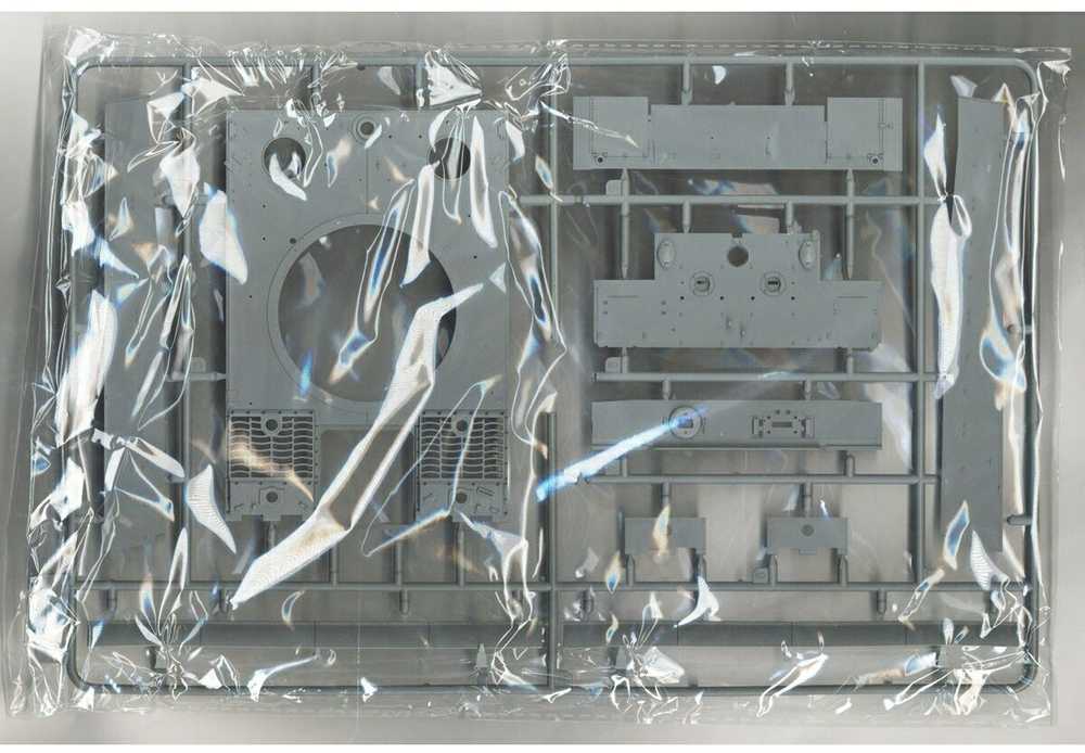 Border Model - Tiger I Early Production Battle Of Kharkov, 1 / 35, BT ...