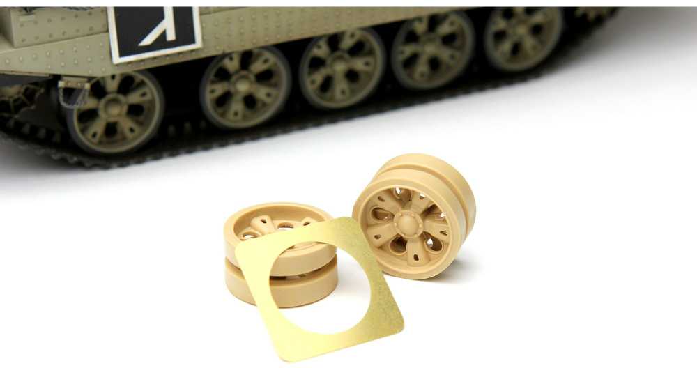 Meng Model - Israel Heavy Armoured Personnel Carrier Achzarit, 1 / 35 ...