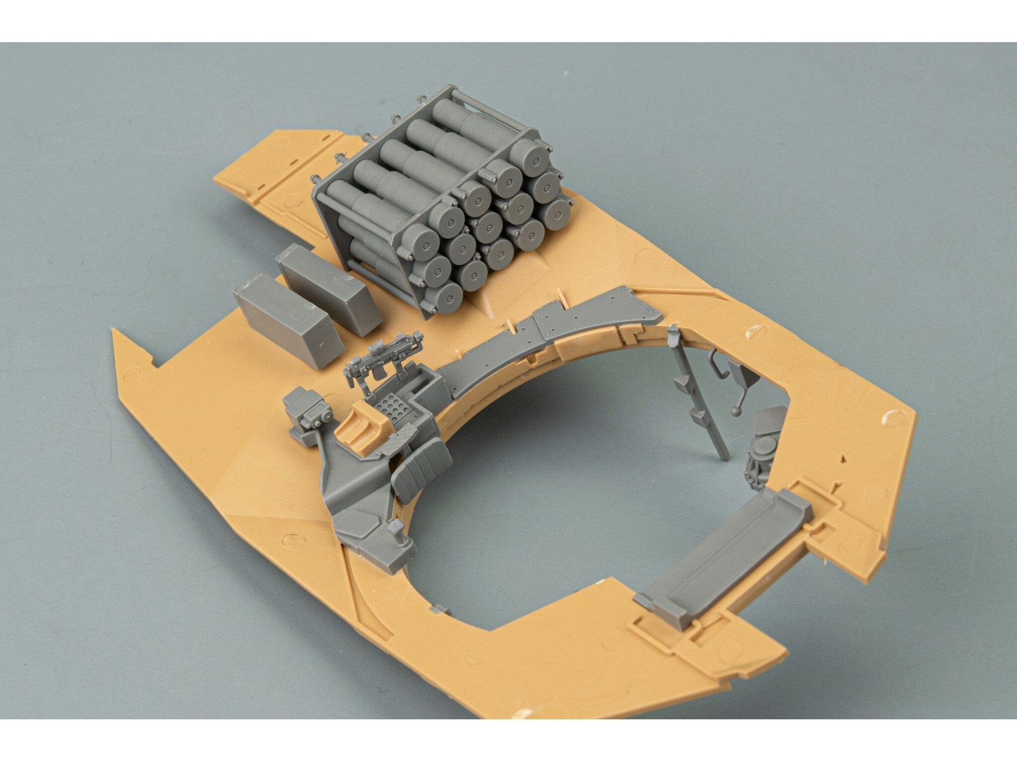 Rye Field Model - Leopard 2A6 with Full Interior, 1 / 35, RFM-5066 ...