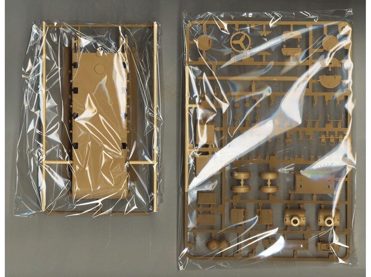 Rye Field Model - T-34 / 85 Model 1944 Factory No. 183, 1 / 35, RFM ...