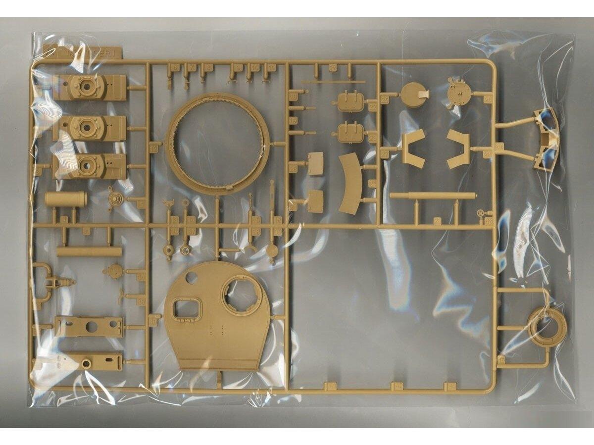 Rye Field Model - Tiger I Initial Production Early 1943, 1 / 35, RFM ...