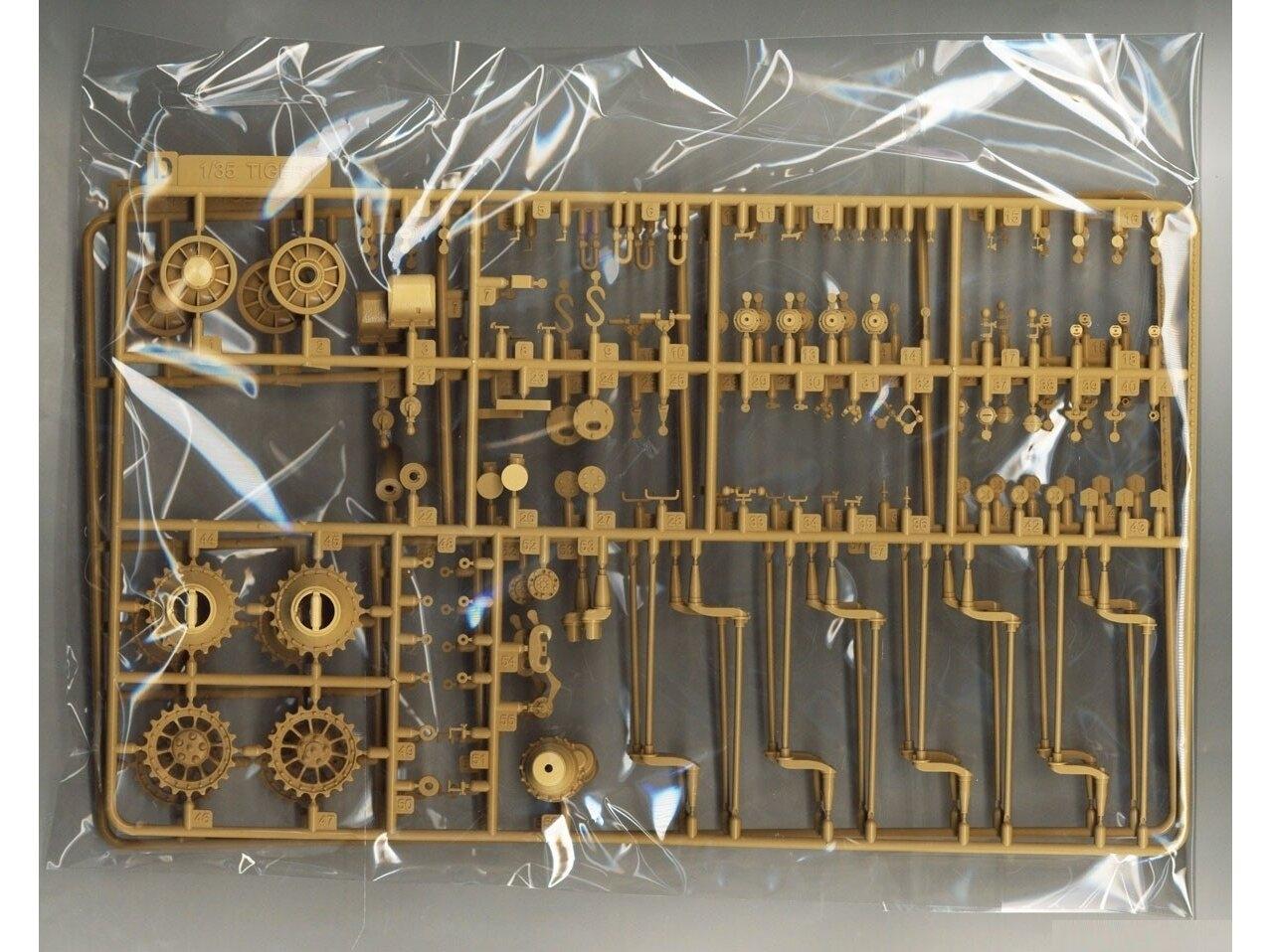 Rye Field Model - Tiger I Initial Production Early 1943, 1 / 35, RFM ...