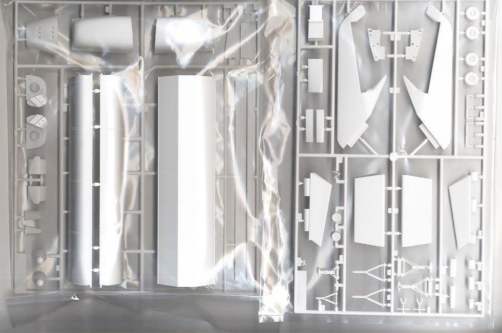 Tamiya - Space Shuttle Atlantis, 1 / 100, 60402, žema kaina | Varle.lt