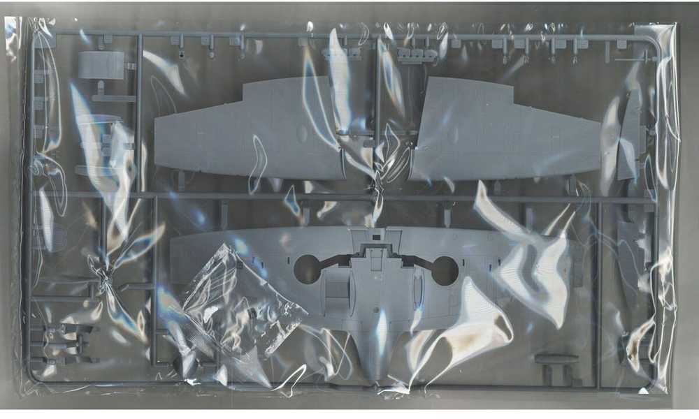 Tamiya – Supermarine Spitfire Mk.I & Light Utility Car 10HP Tilly Set ...