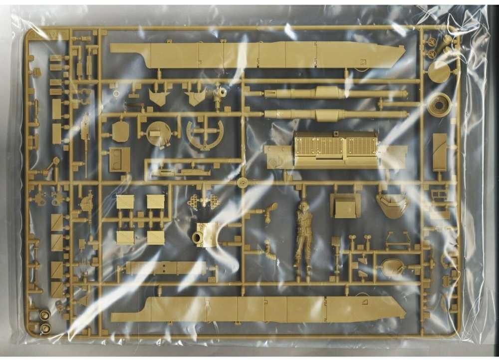 Tamiya - U.S. M1A1 Abrams Tank "Ukraine", 1 / 35, 25216, žema kaina ...