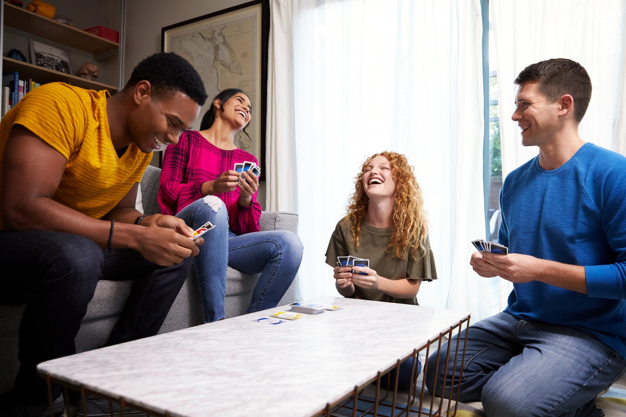 Mattel DOS kortos, modelis - FRM36, žema kaina | Varle.lt