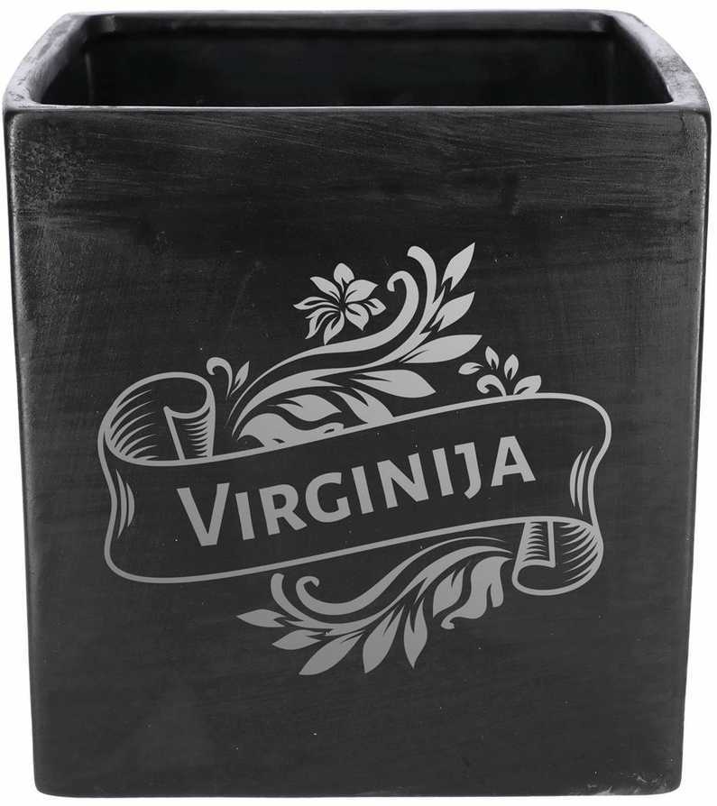 Graviruotas vazonas su Jūsų pasirinktu vardu, žema kaina | Varle.lt